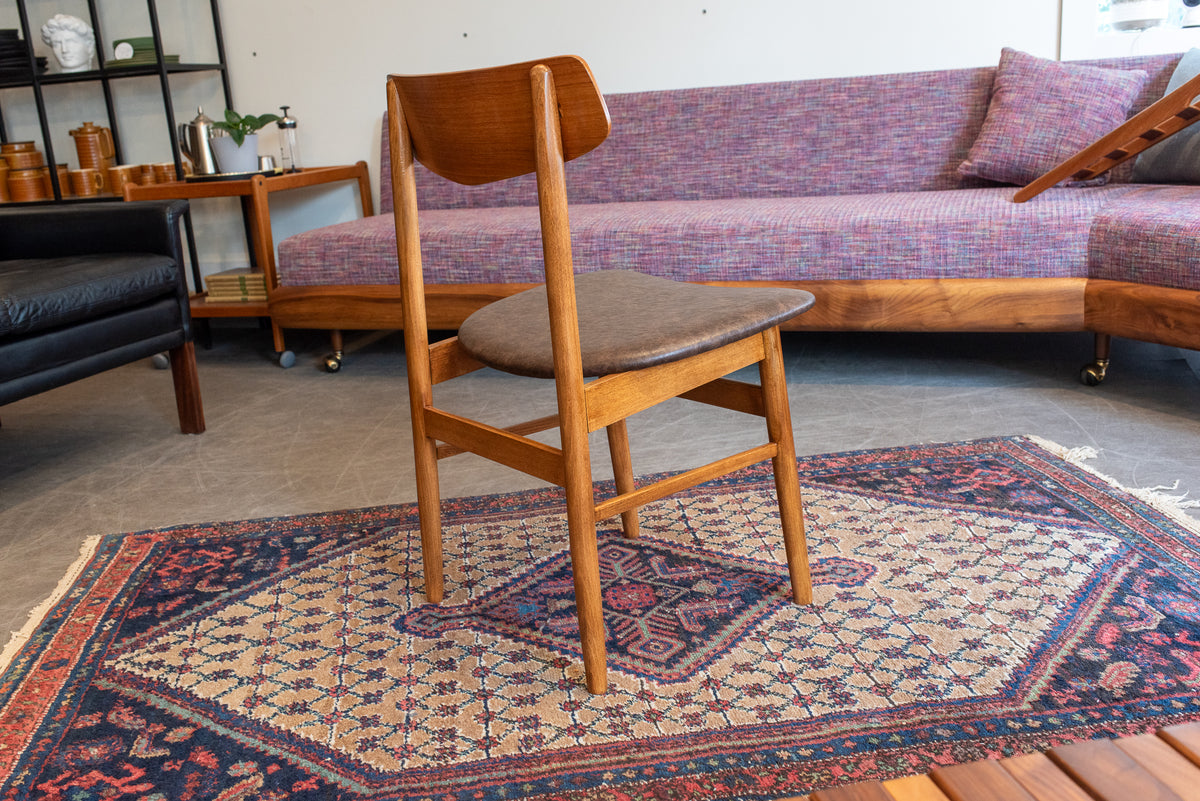 Single Teak MCM Chair – KOLLEKTION